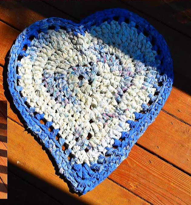 Crochet Heart Shaped Rag Rug
