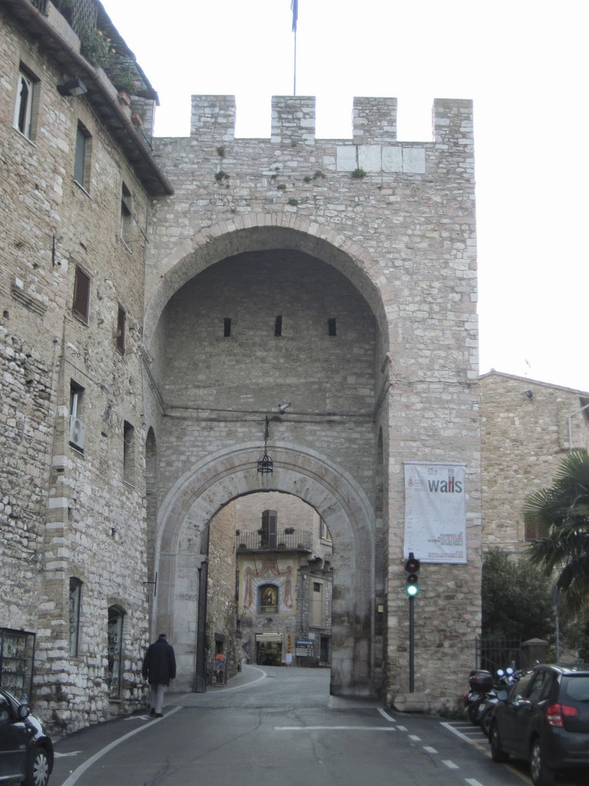 Peace of Tau: Assisi Gates