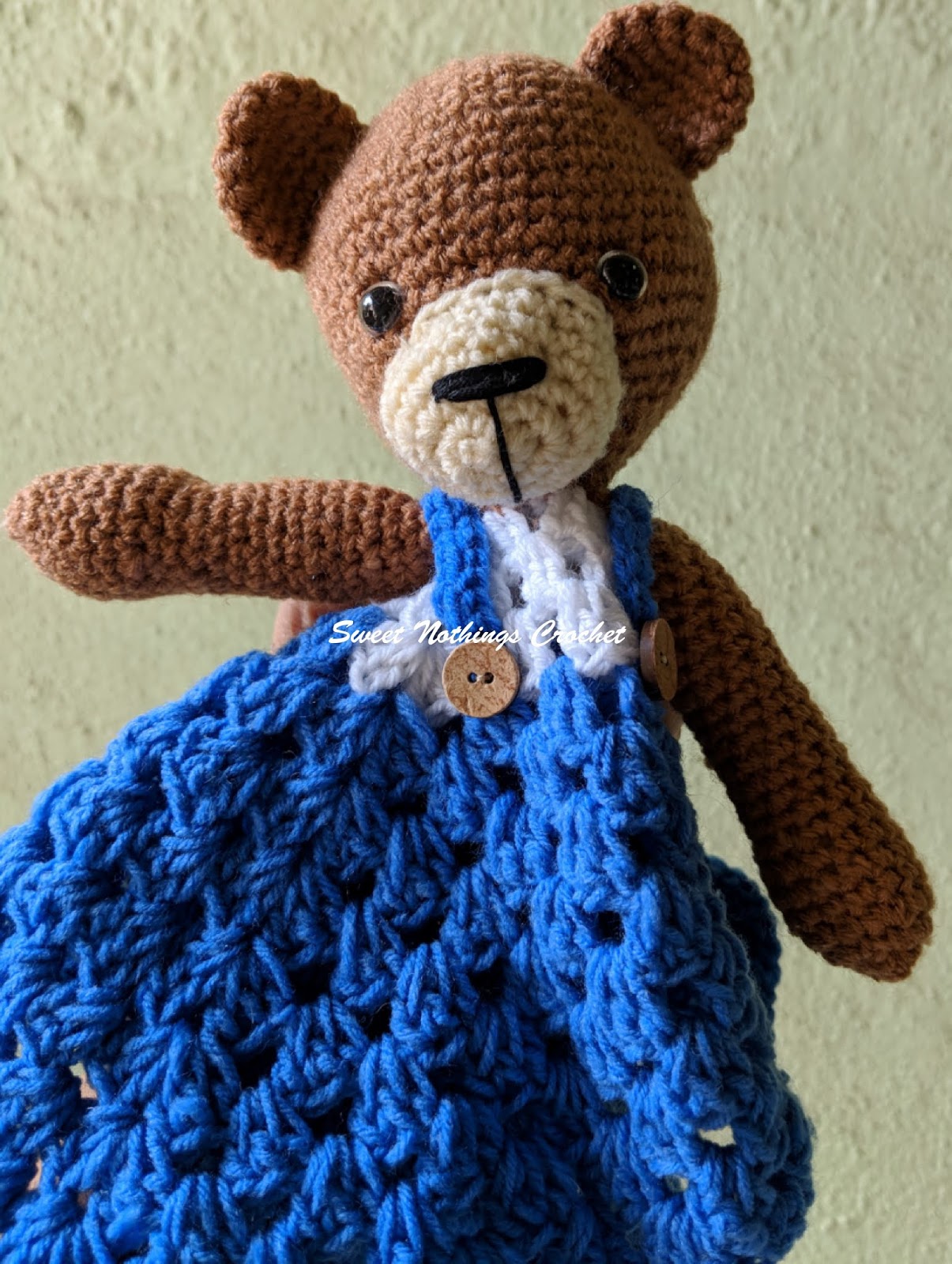 Sweet Nothings Crochet: CUDDLY TEDDY BABY LOVEY