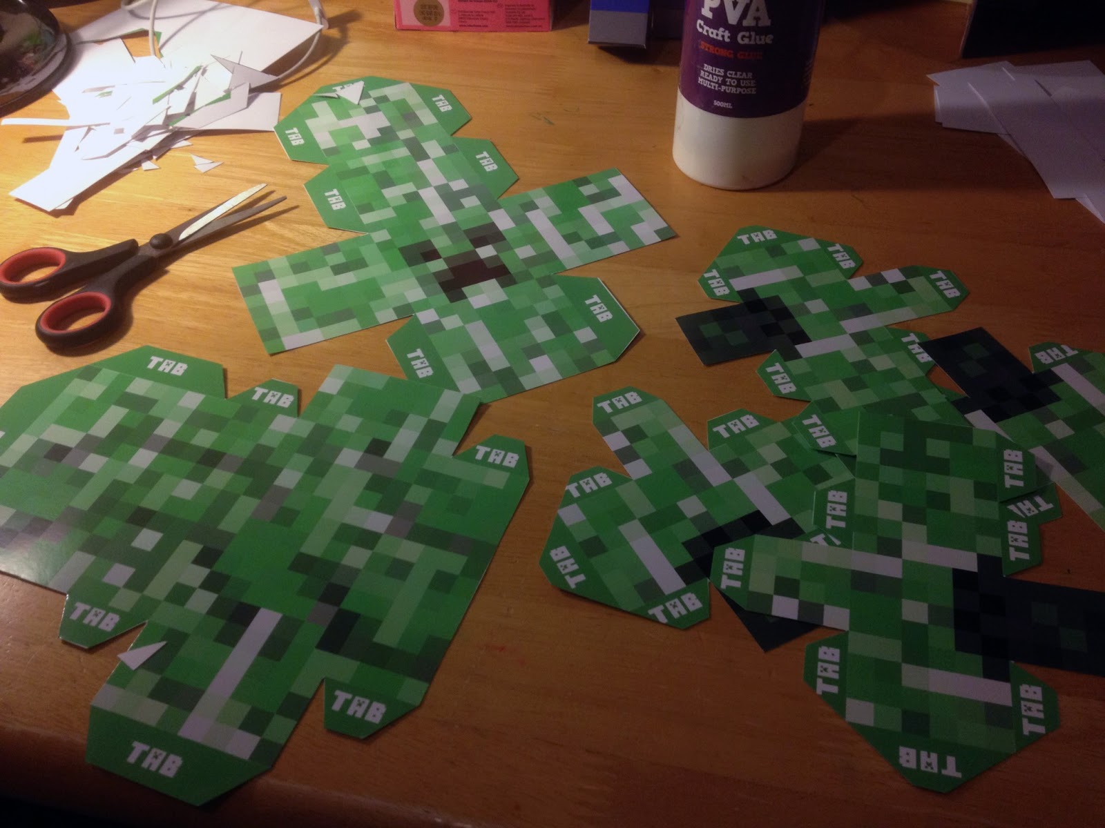 Creeper Printable Minecraft Creeper Papercraft Template
