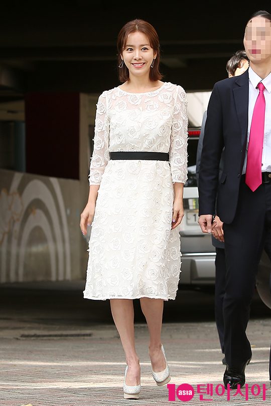 Han Ji Min. Kim Tae Hee. Jang Dong Gun 2016 Big Celltrion Skincure ...