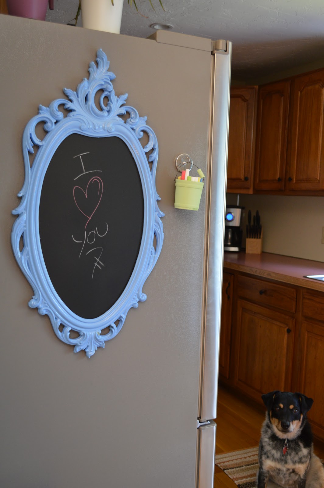 See Molly Create: From Classy Mirror To Funky Chalk Board!