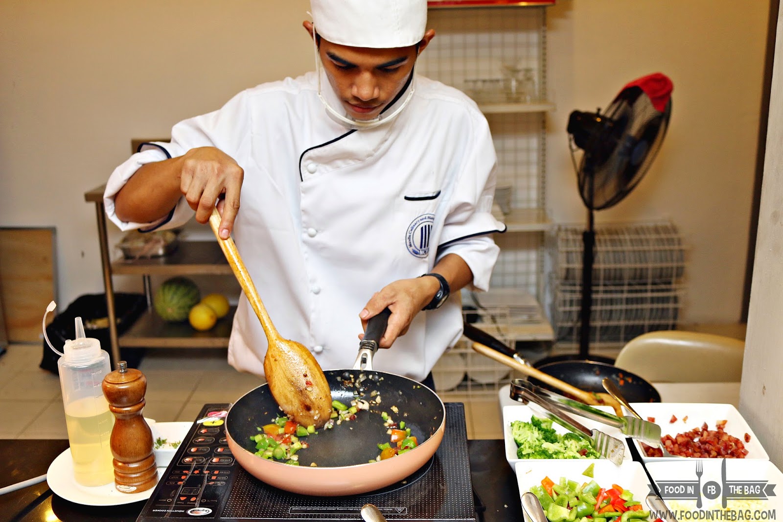 7 FLAVORS in SAN JUAN by Chef Boy Logro | Food In The Bag