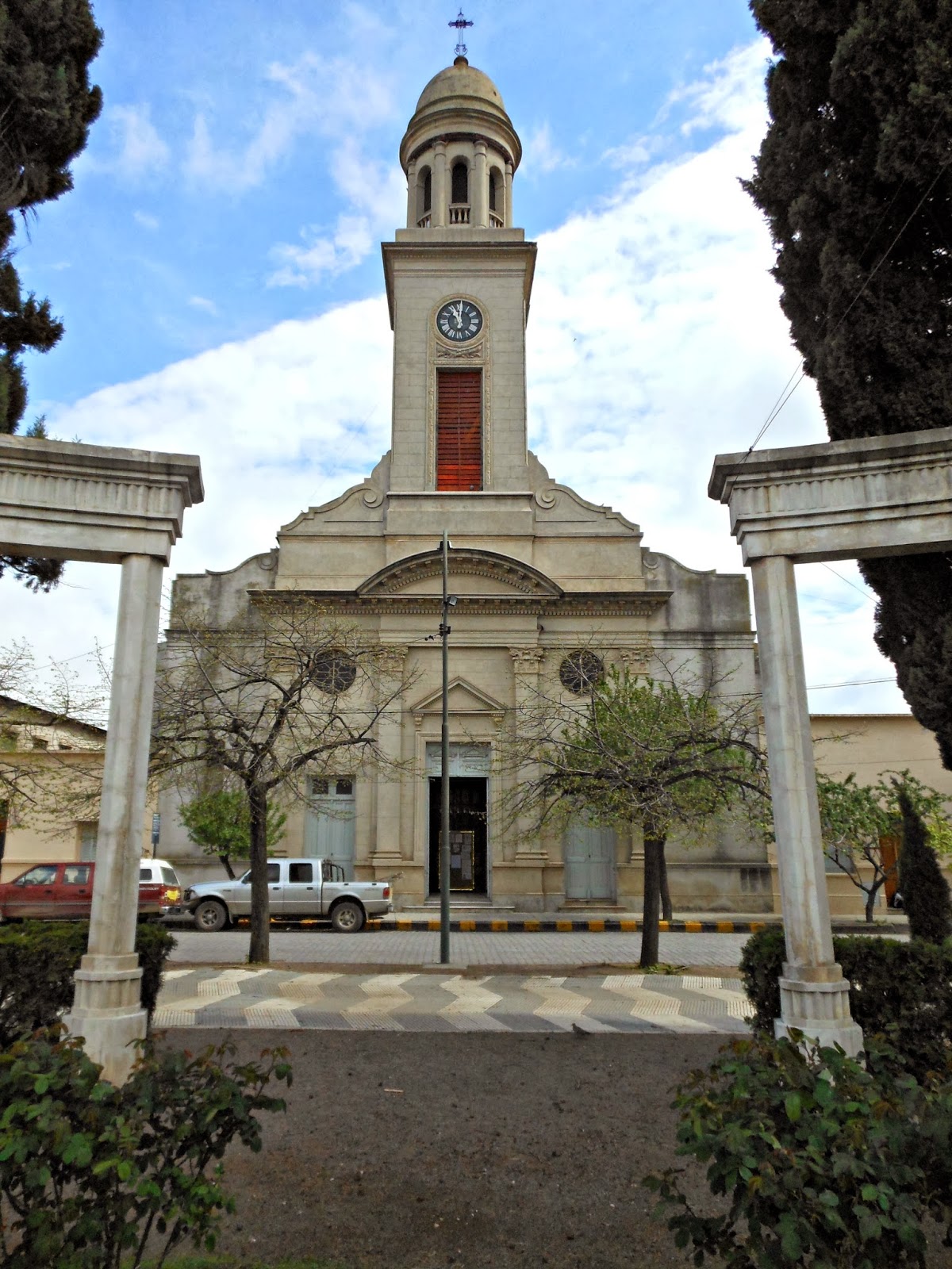 CAMINANDO LA PAMPA: Coronel Pringles, la presencia de Salamone y otras ...