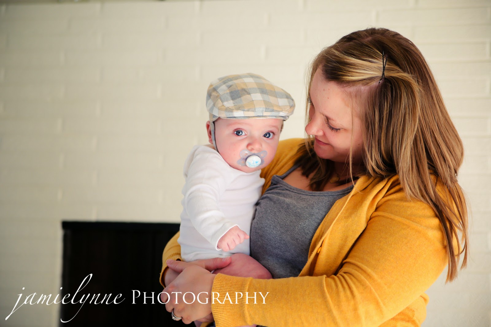 Jamie Lynne Photography: Finley {Six Months}