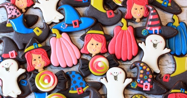 How to Make Decorated Witch Cookies for Halloween