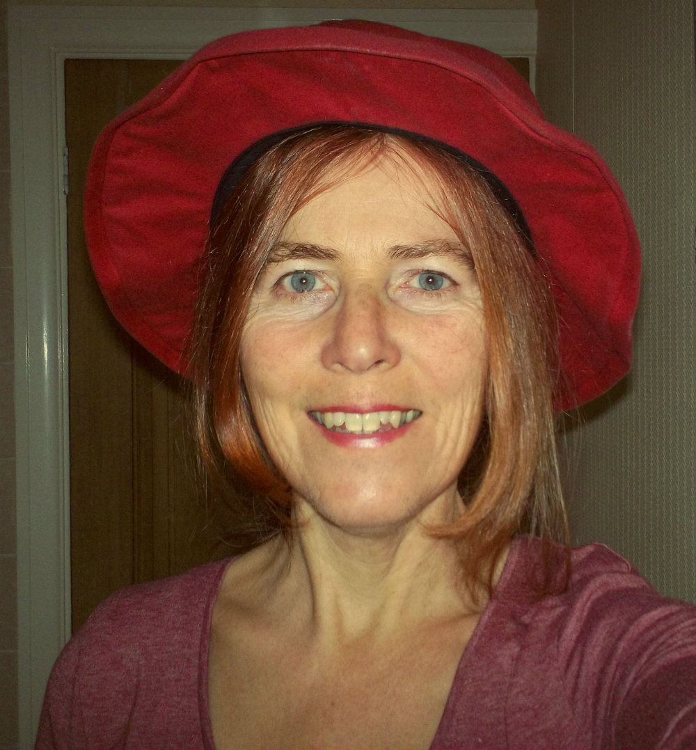 Writers Review: Guest review by Katherine Roberts - CAVE IN THE SNOW by ...