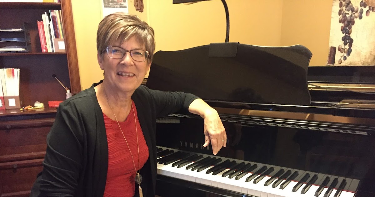 Grace Notes Music Studio: Dawn's Bio