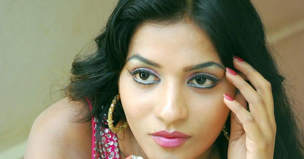 damsel4all: Anitha Reddy