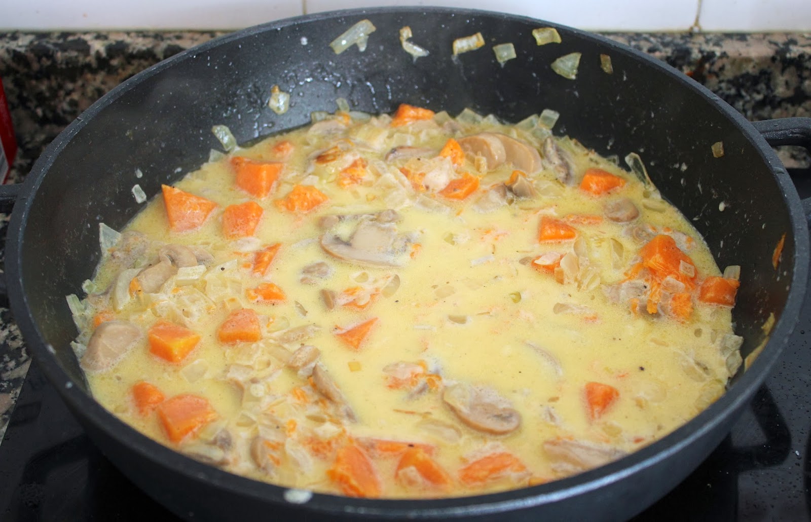 Cocinar es vivir y Bordar también: Pollo con calabaza y champiñones ...