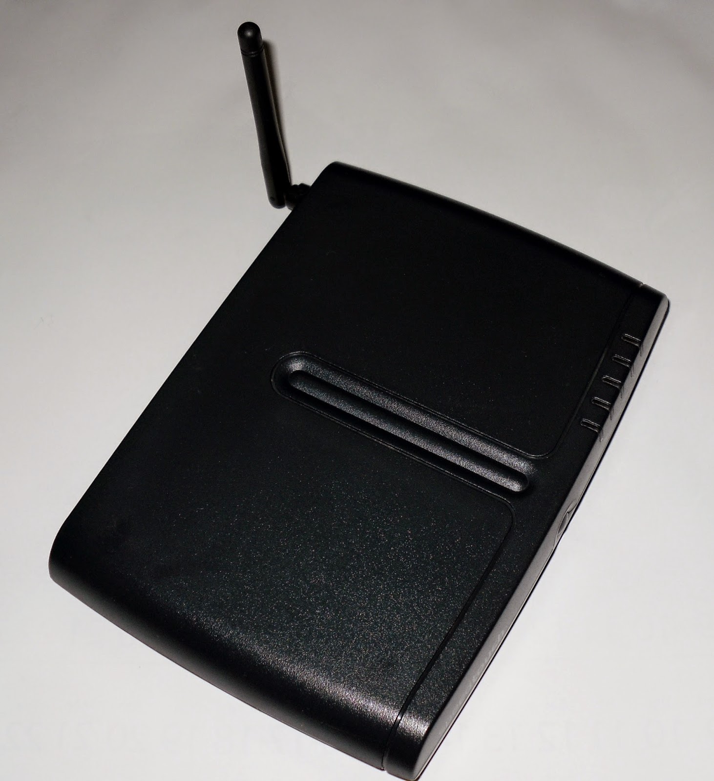 Thomson/Alcatel/Technicolor SpeedTouch ST585v6sl: Info, Unlock and ...