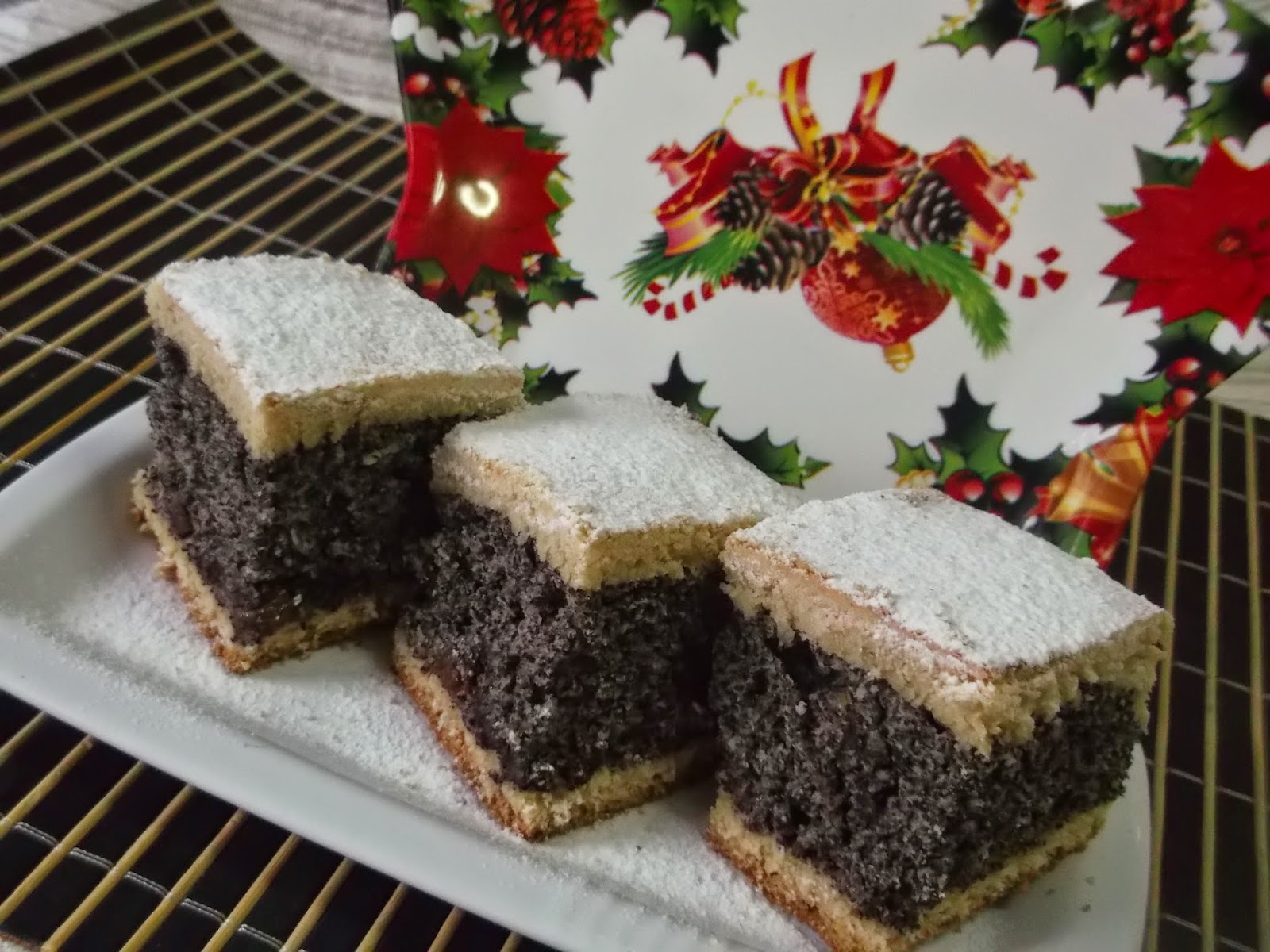 Hellena ...din bucataria mea...: Prajitura cu mac