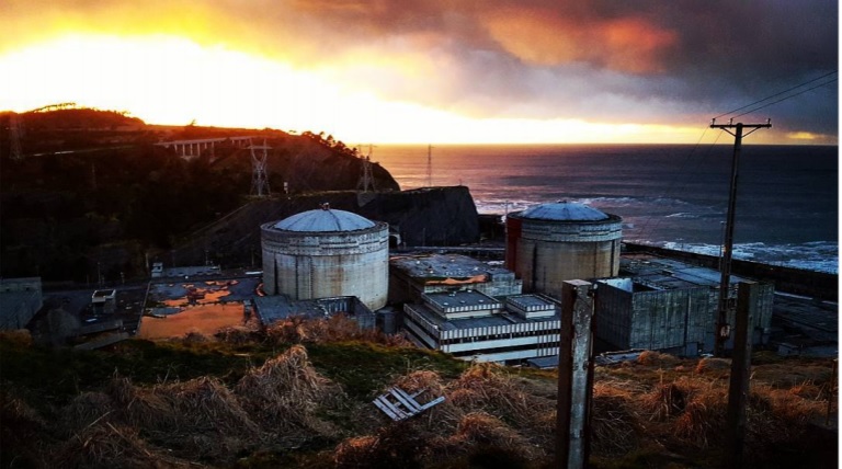 Pueblos y lugares abandonados : Central Nuclear de Lemóniz - Vizcaya