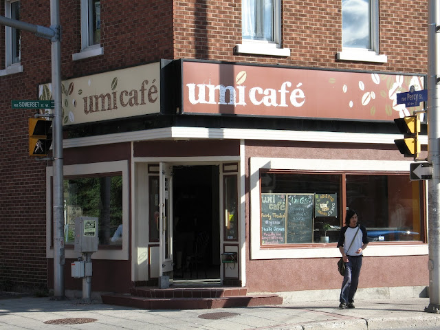 All Accordin': umi café: Ottawa Canada