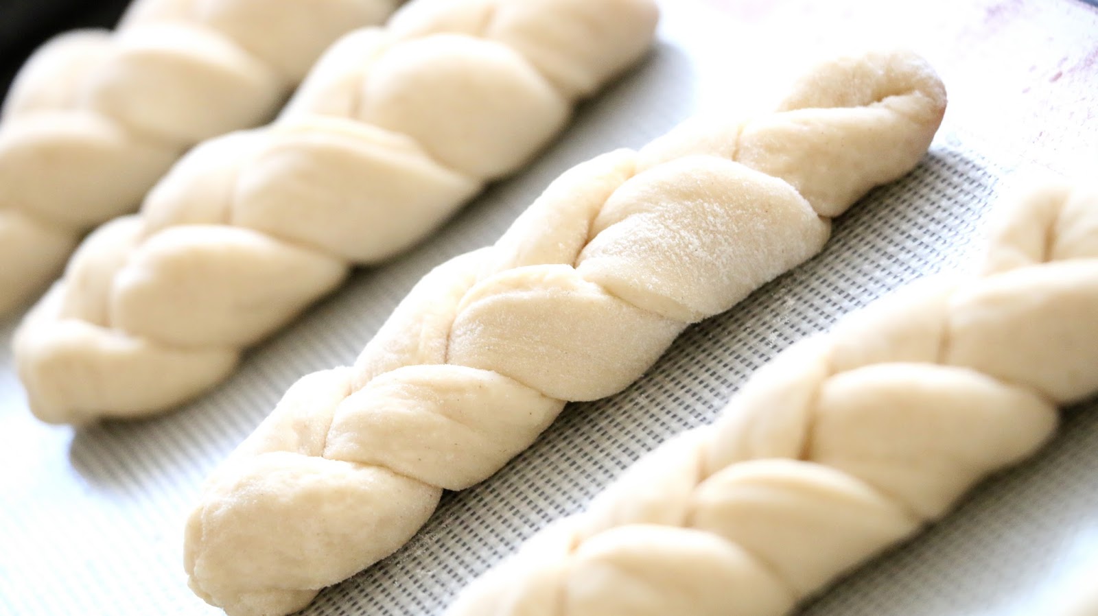 Josephine's Recipes : How To Make Super Soft, Spongy & Moist Bread ...