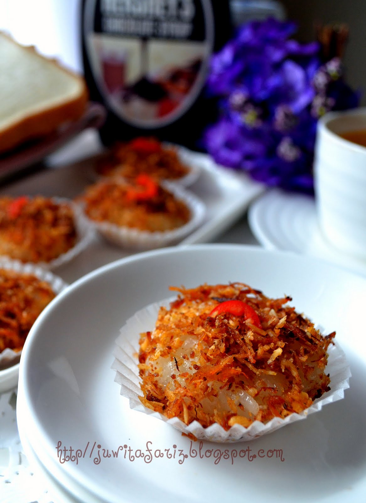 Juwita Fariz and Family: Pulut Serunding