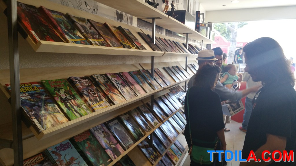 Things To Do In Los Angeles: The Perky Nerd Opens