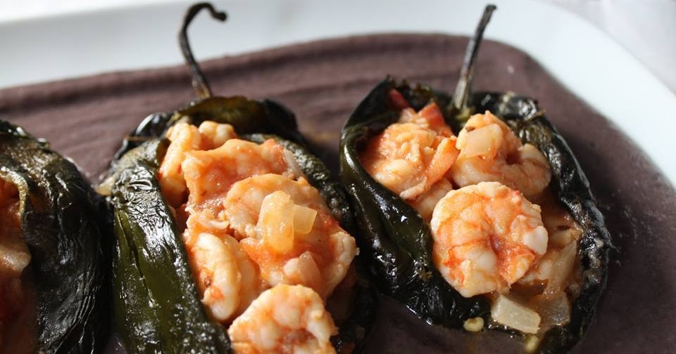 CHILES RELLENOS DE CAMARON