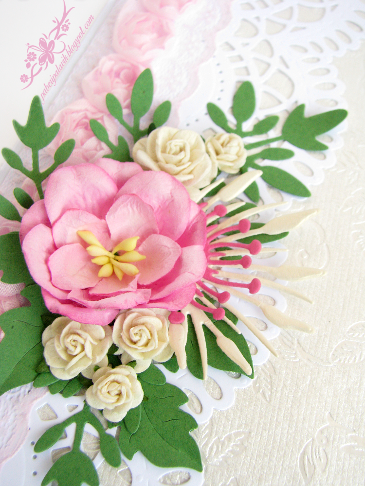 Paberipalavik: Valge-roosa pulmakaart