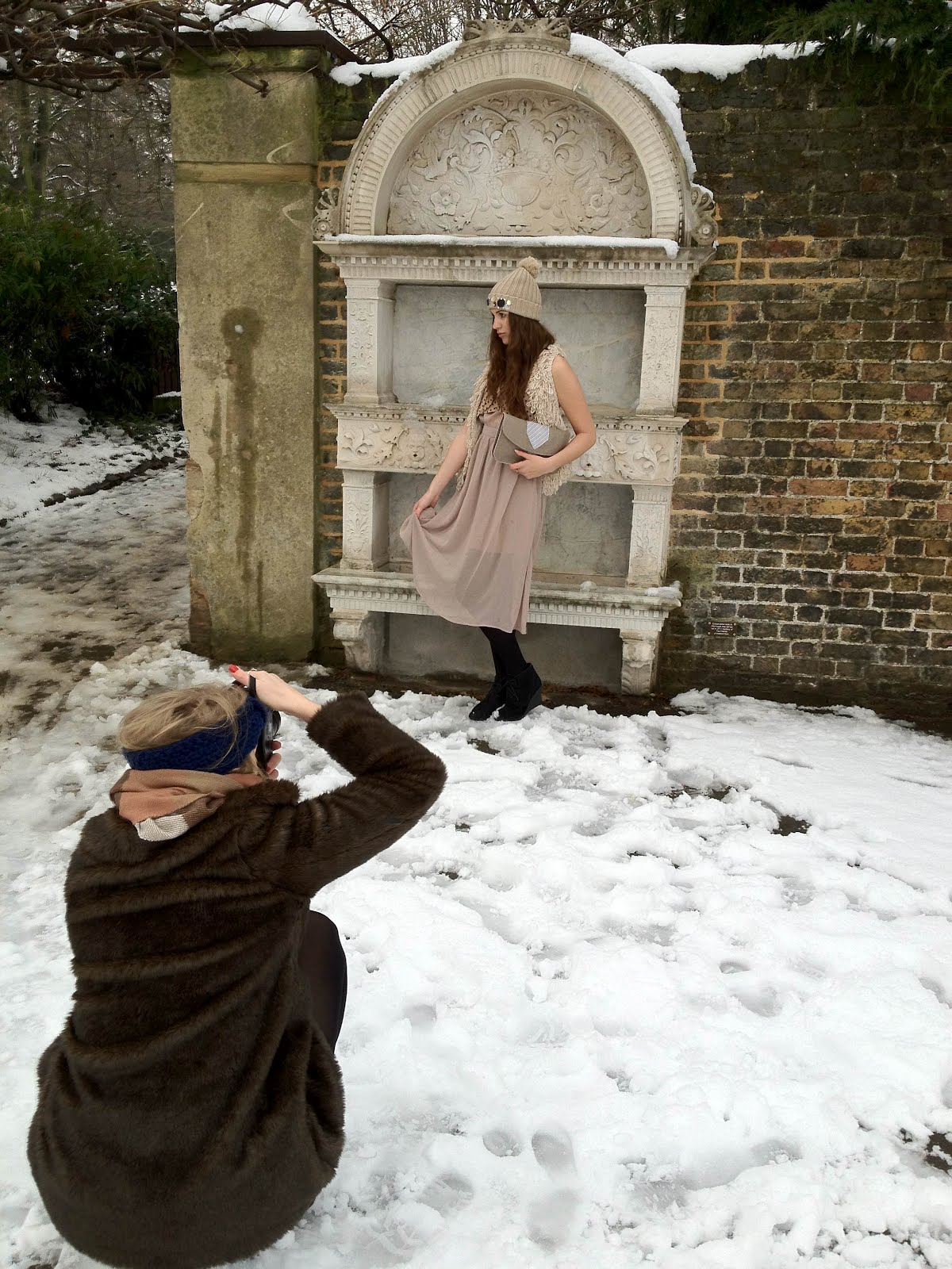 Rebecca Louise Parker: Behind the scenes of Harriet Sanders Winter Shoot!