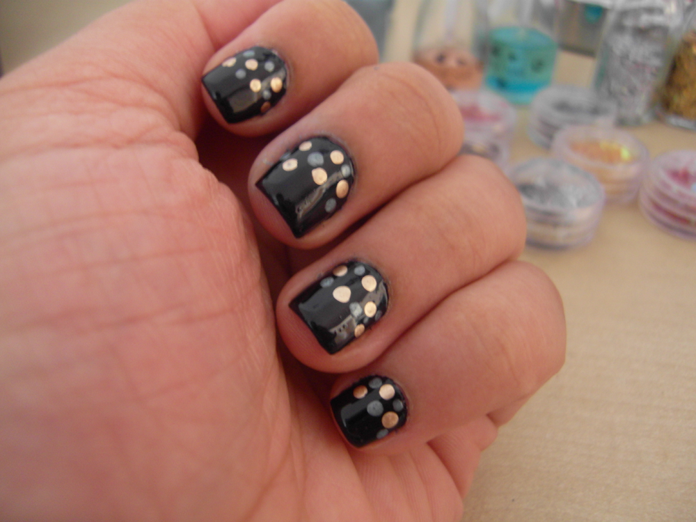 Metallic Glitter Nails Tutorial — Dolce Vanity