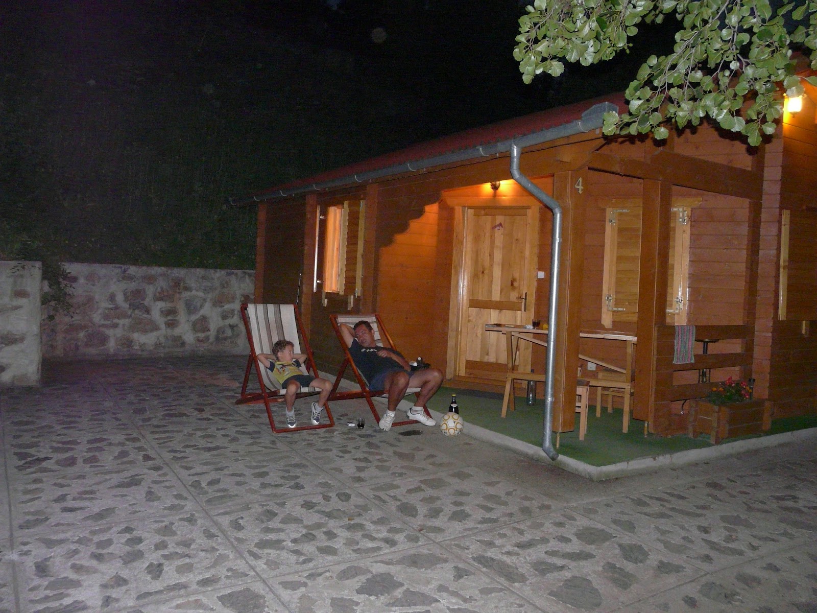 plecat de acasă: Căbănuțele de la Căpâlna, pe Valea Sebeșului