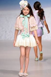 C&C Moda infantil y juvenil: El desfile de Larrana