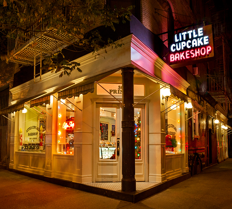 James and Karla Murray Photography: Little Cupcake Bakeshop in NoLita, NYC.