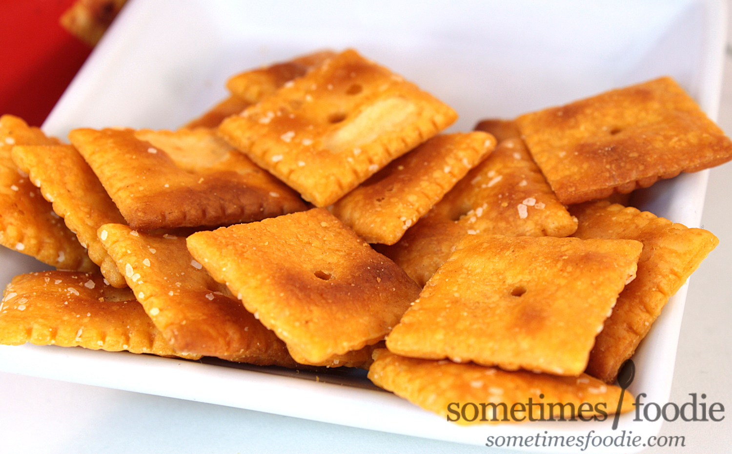 Sometimes Foodie: Extra Toasty Cheez It (Guest Review) - Target 2.99 cents