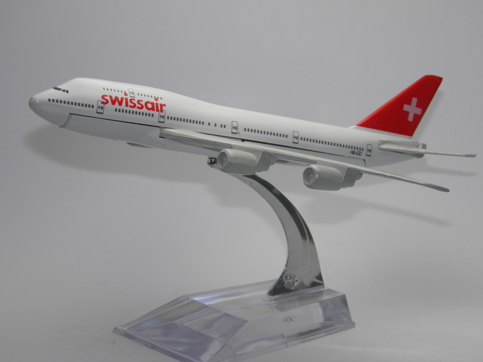 Toyland : Swiss Air Boeing B747-300 16 cm Collectible Metal Diecast ...