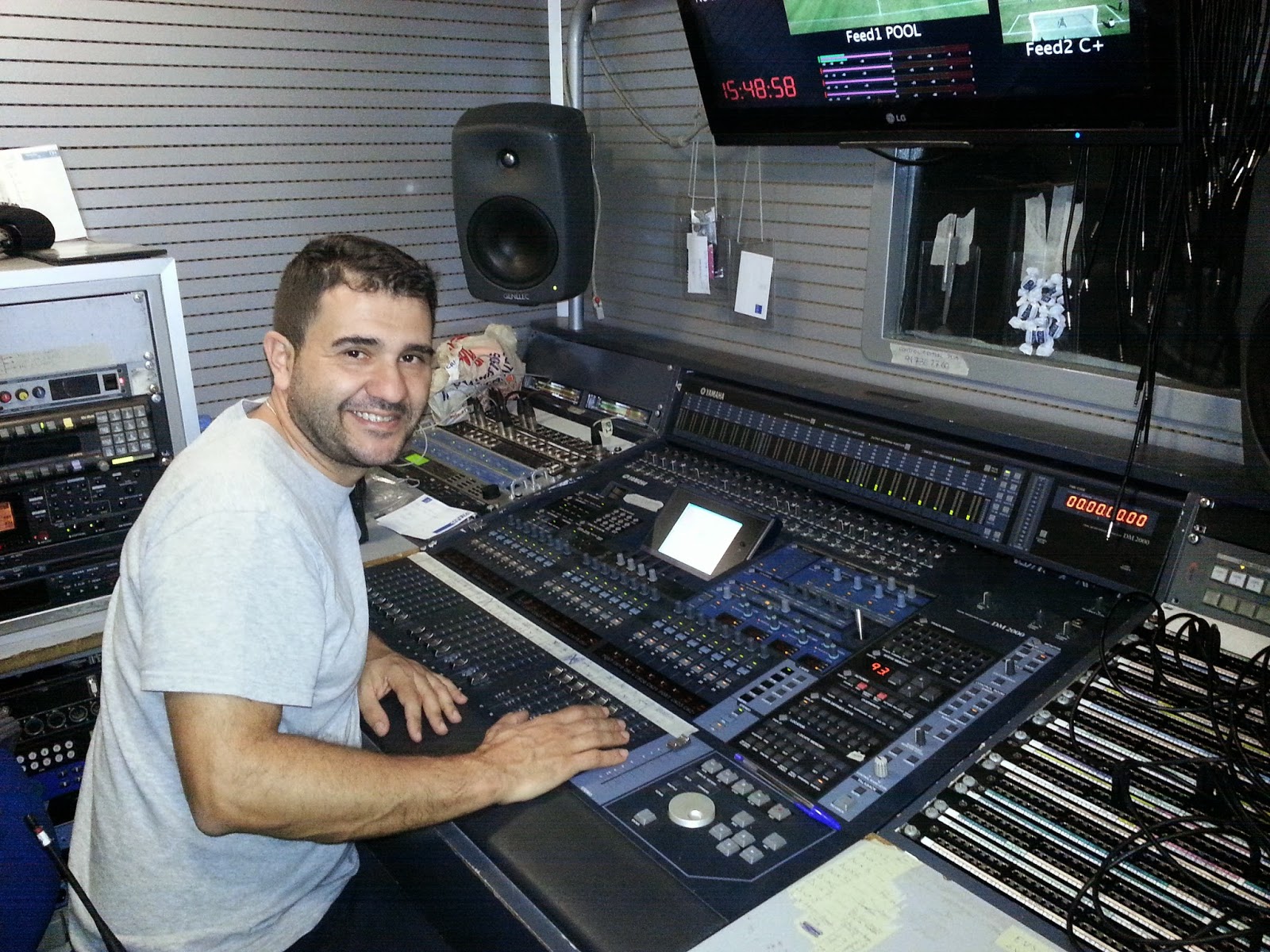 Etiquetas: Unidad Movil TV