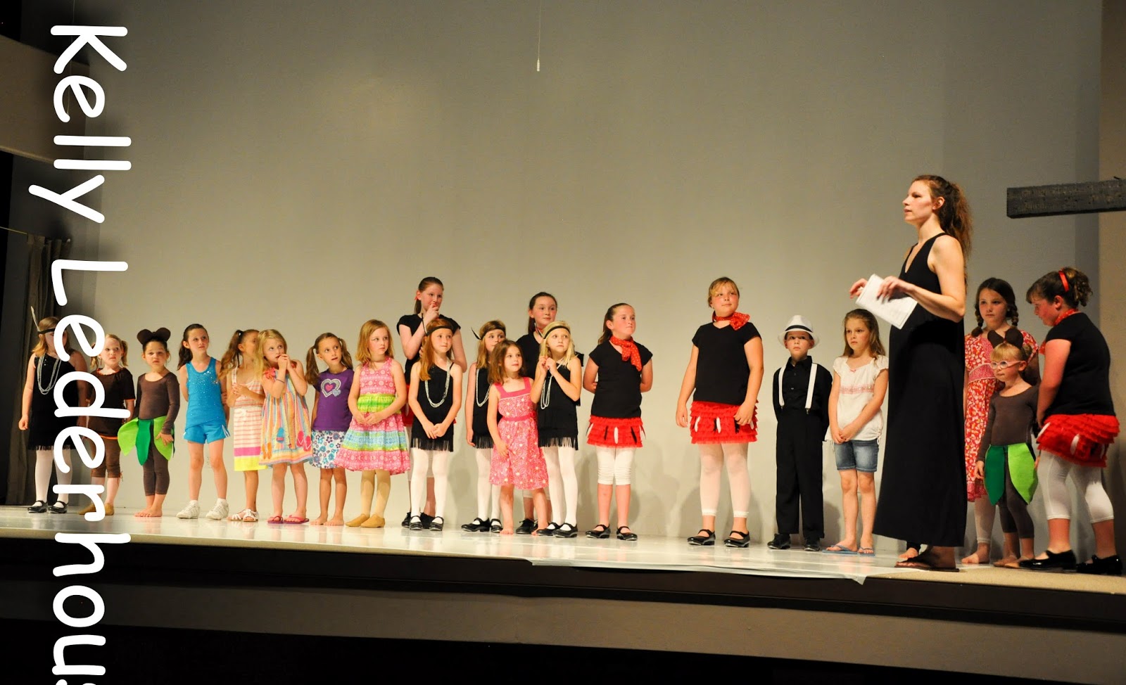 KBL Photography: Joyful Feet Dance Studio - Recital Candid Shots