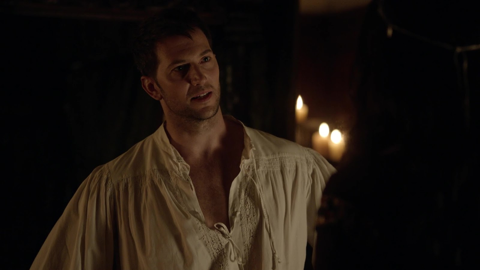 ausCAPS: Luke Roberts shirtless in Reign 1-02 "Snakes In The Garden"
