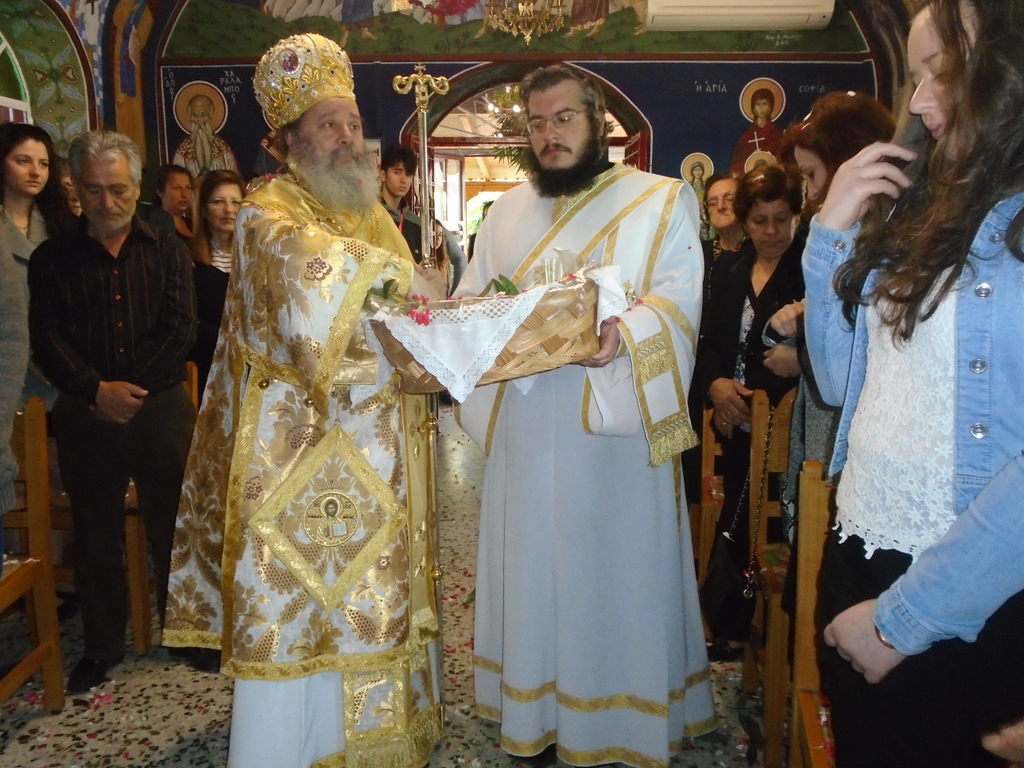 Θεοφιλέστατος Επίσκοπος Κερνίτσης κ. ΧΡΥΣΑΝΘΟΣ: Η ΠΡΩΤΗ ΑΝΑΣΤΑΣΗ ΣΤΗΝ ...