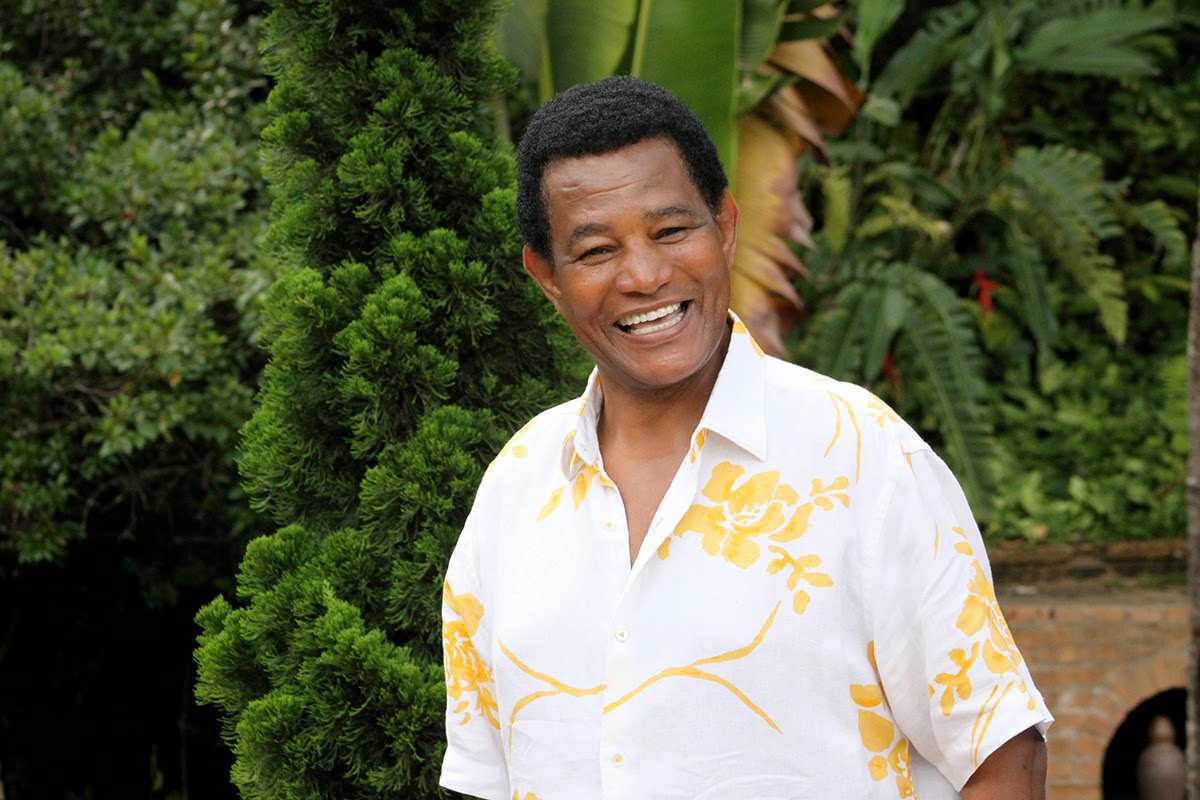 JAIR RODRIGUES - CANTOR - (75 anos) * Igarapava, SP (06/02/1939 ...