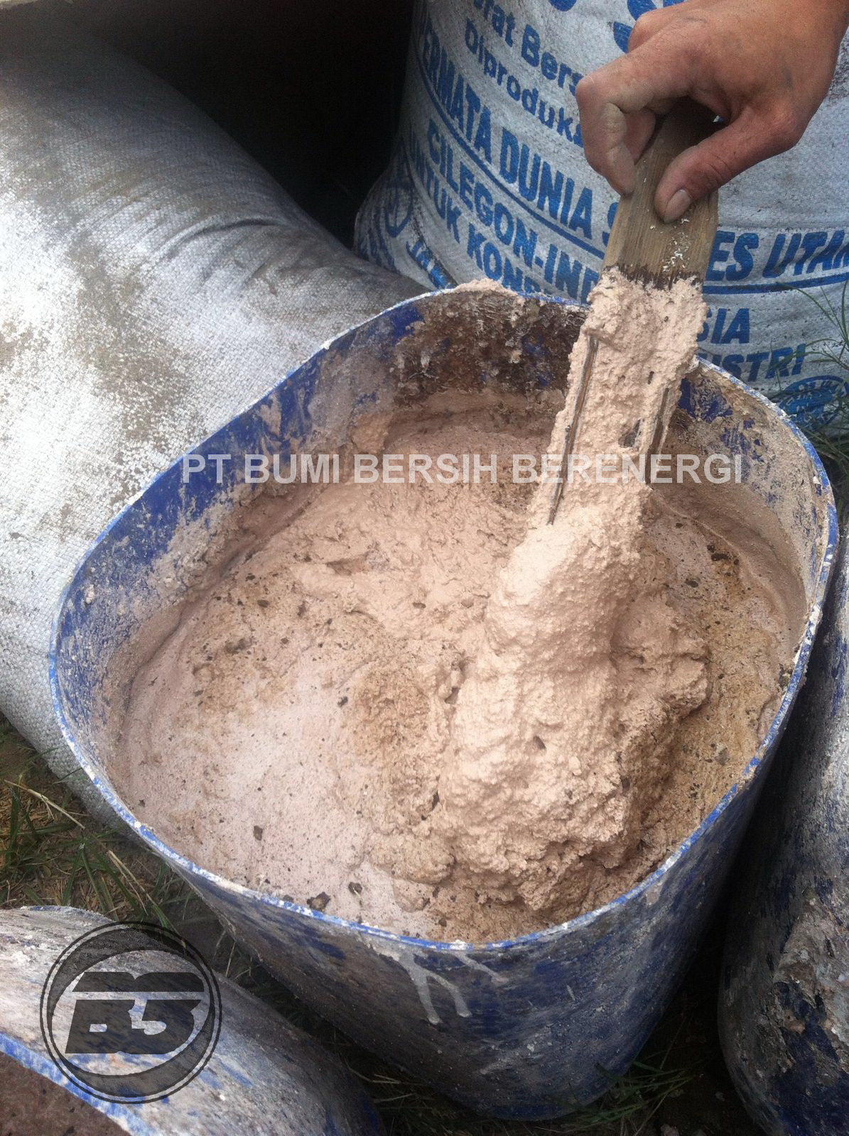 PT BUMI BERSIH BERENERGI: LIMBAH PADAT, SLUDGE KERTAS, SLUDGE SUSU ...