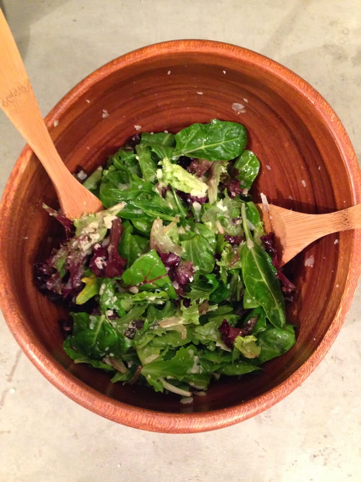 The Hungry Games: Parmesan Chicken with Lemon Vinaigrette Spring Mix