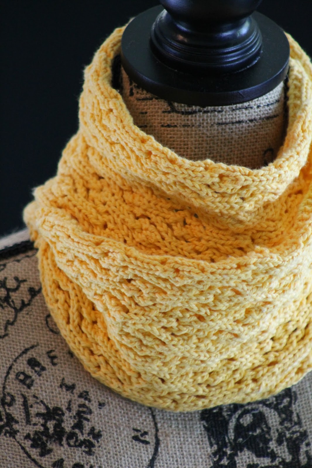 Balls to the Walls Knits: Floral Mesh Scarf