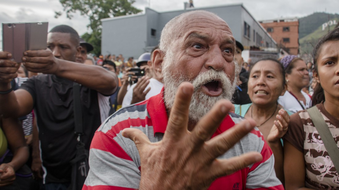 En Catia están hartos por la falta de comida. - La Ciencia del Bolsillo