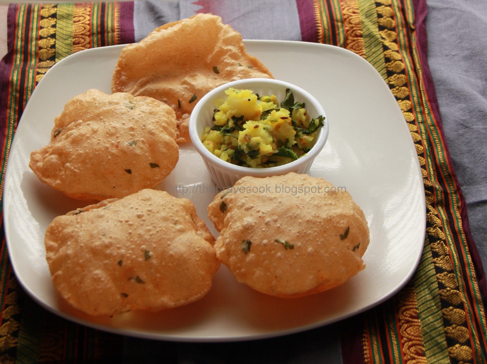 The Brave Cook: Tomato Puri (not the chaat)