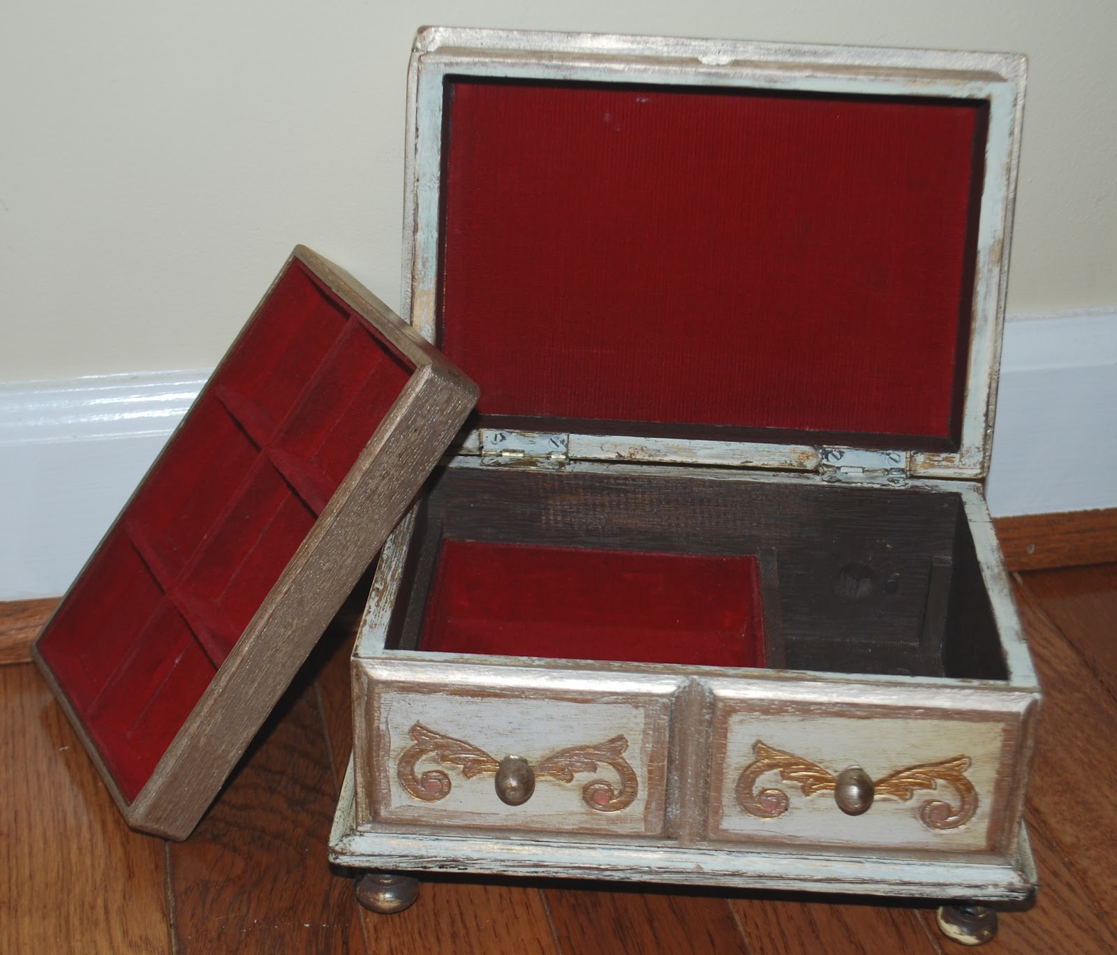 Redone by Ruthie: refurbished and refinished wooden jewelry box