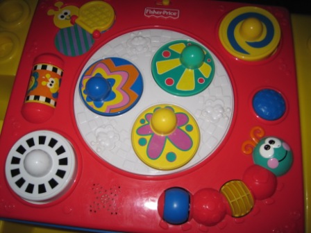 JuaiMurah: Fisher Price Activity Table