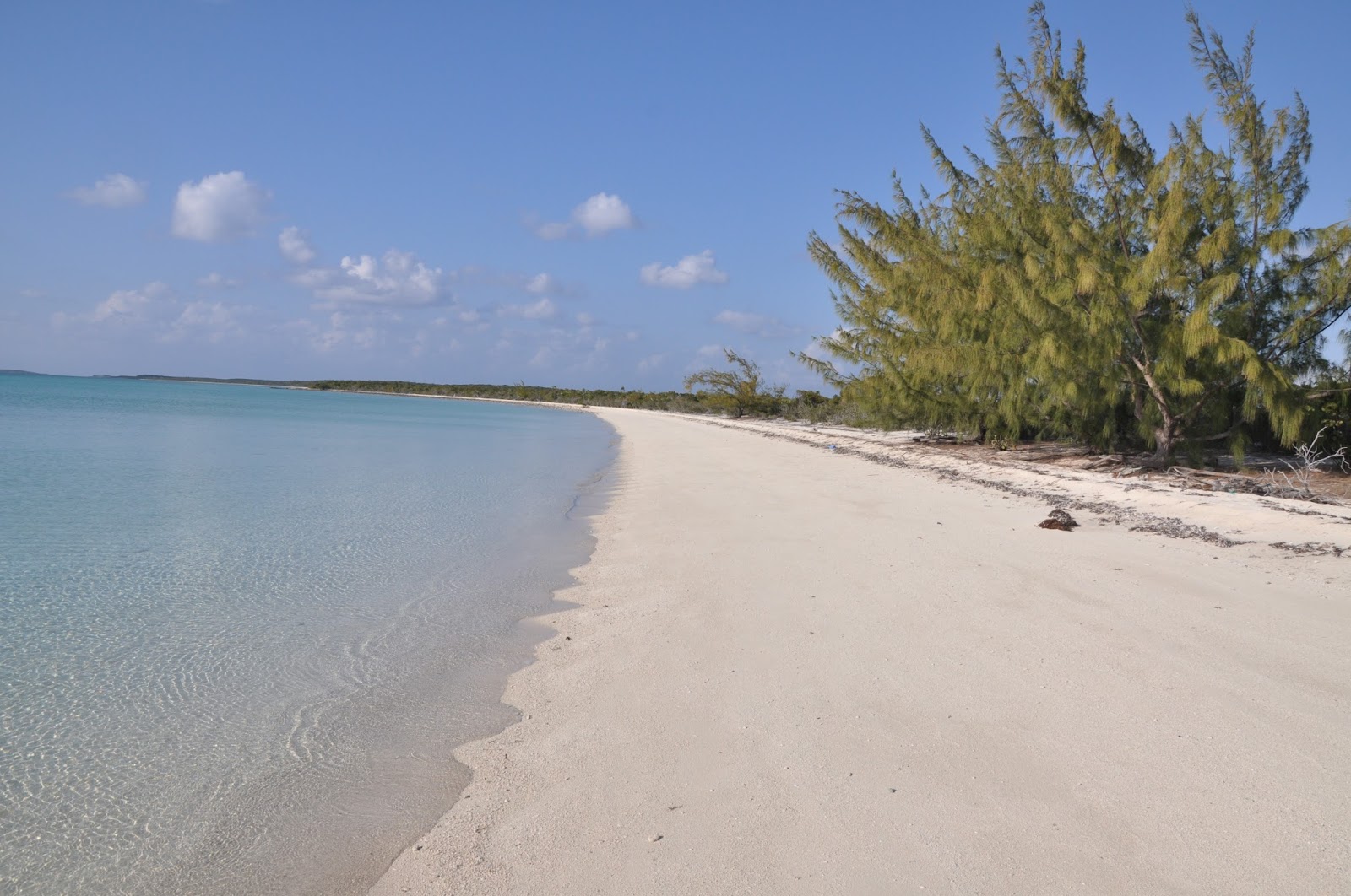 Simply Exuma...: Exuma Park vs. the Southern Exuma Cays-- Which Option ...