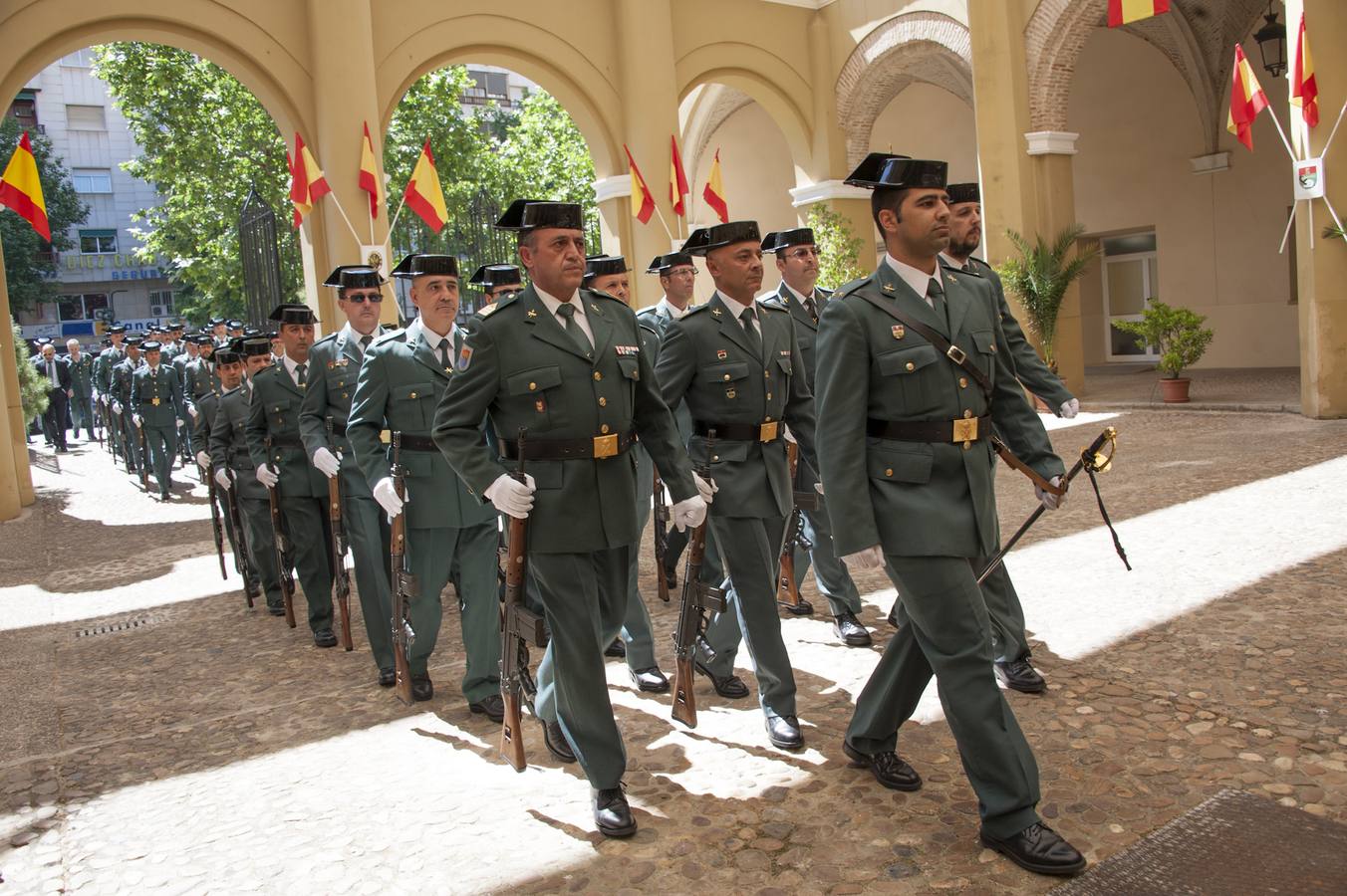 Voces Liberales: Ojo, que llega la Guardia Civil