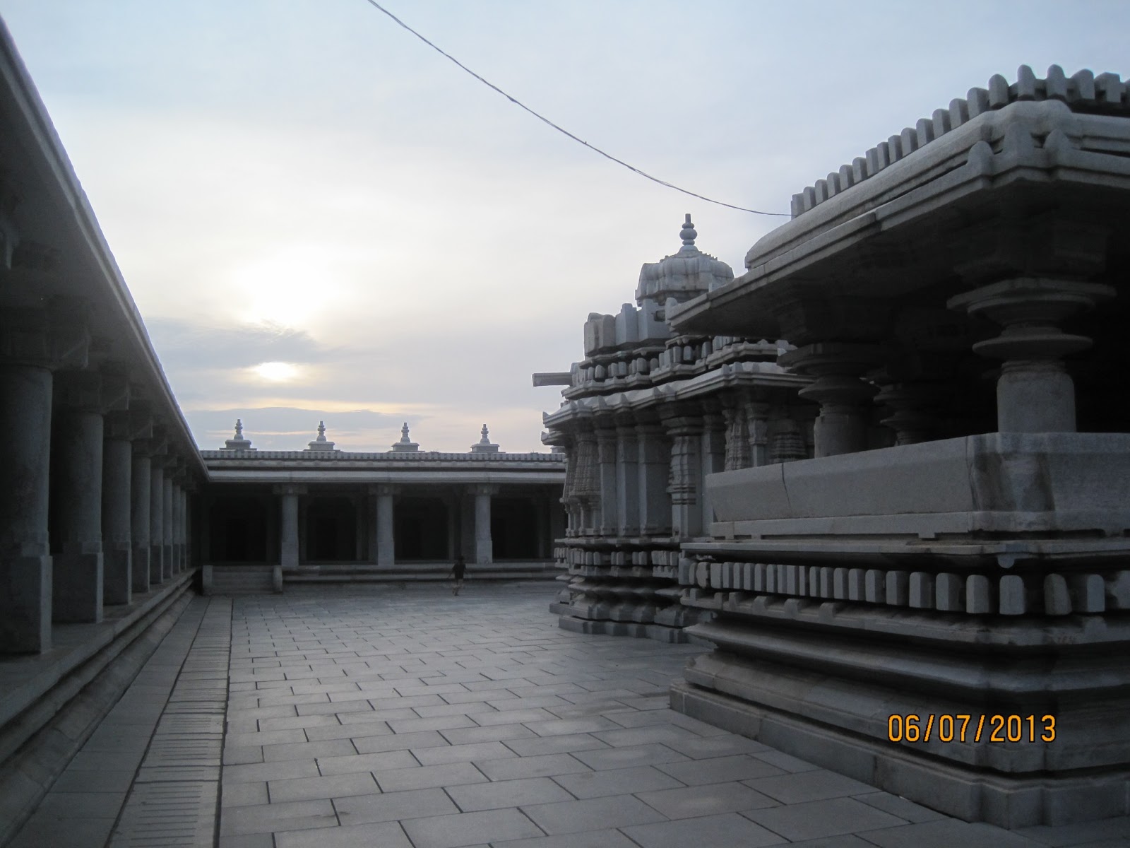 YENNAAR: Krishna Raja Sagara Dam (KRS), Mysore