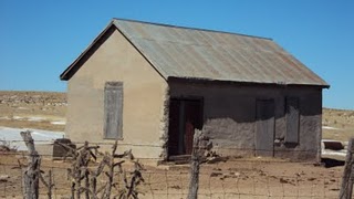 NICK'S ODD PIC(S) OF THE DAY: Storing The Roswell Debris