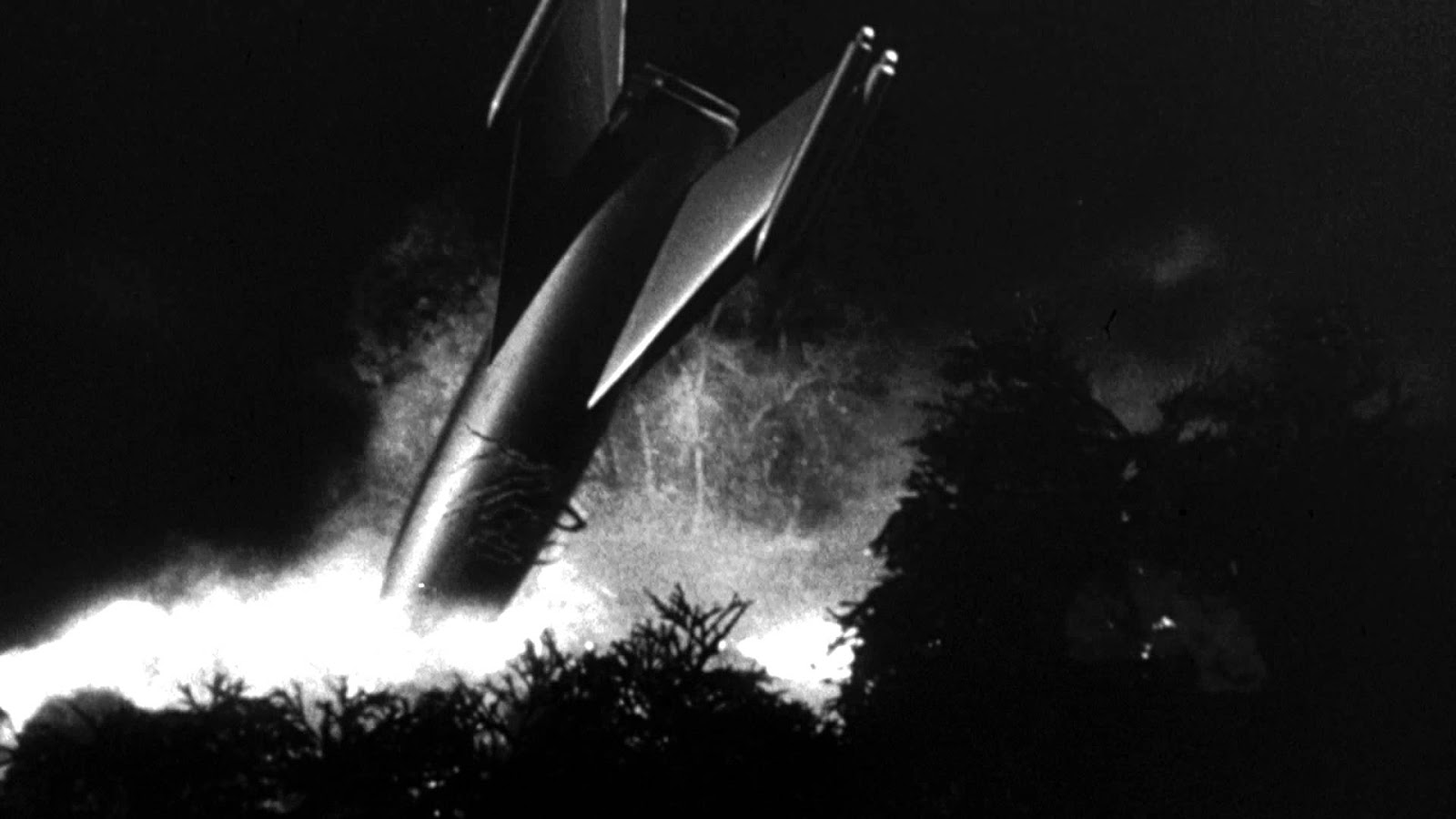 Baker's Log: A Quick Look: THE CREEPING UNKNOWN (1956)