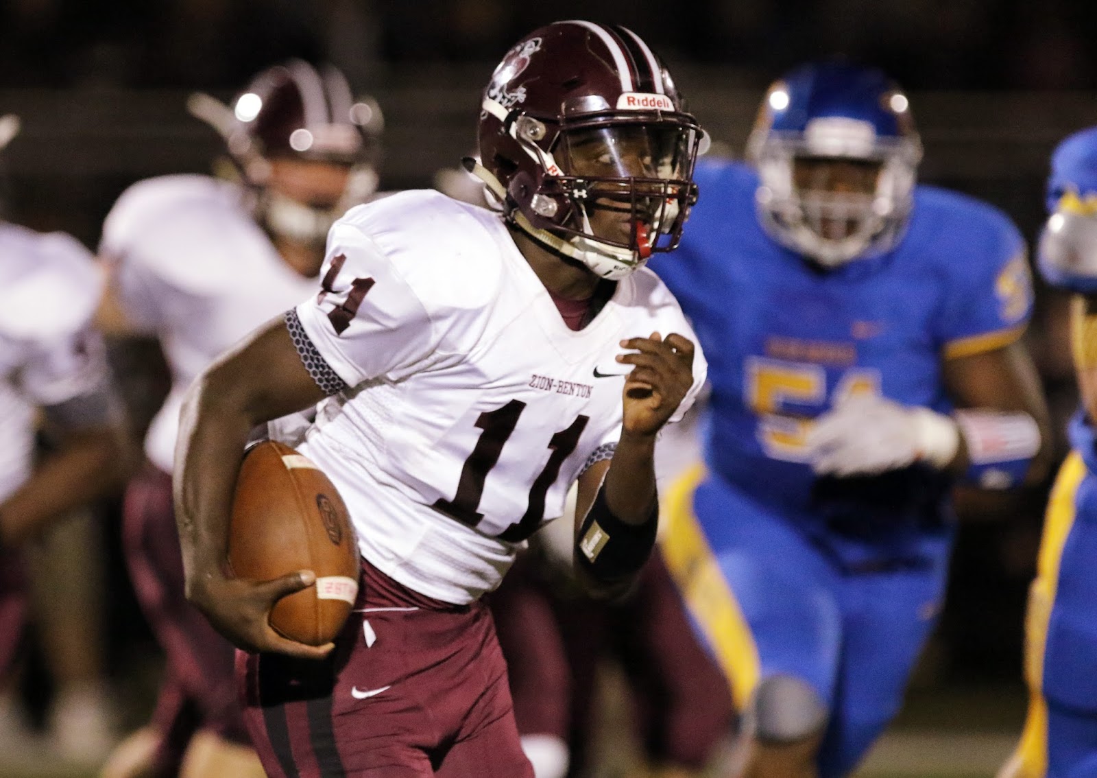 Mark Kodiak Ukena: IHSA Varsity Football: Zion-Benton vs Warren
