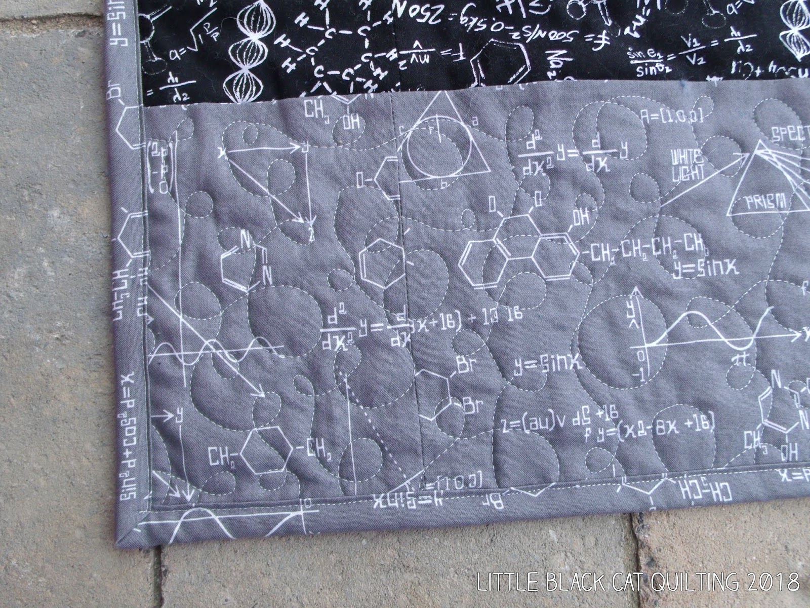 Little Black Cat Quilting: Chemistry Lab Bench: A Finished Quilt