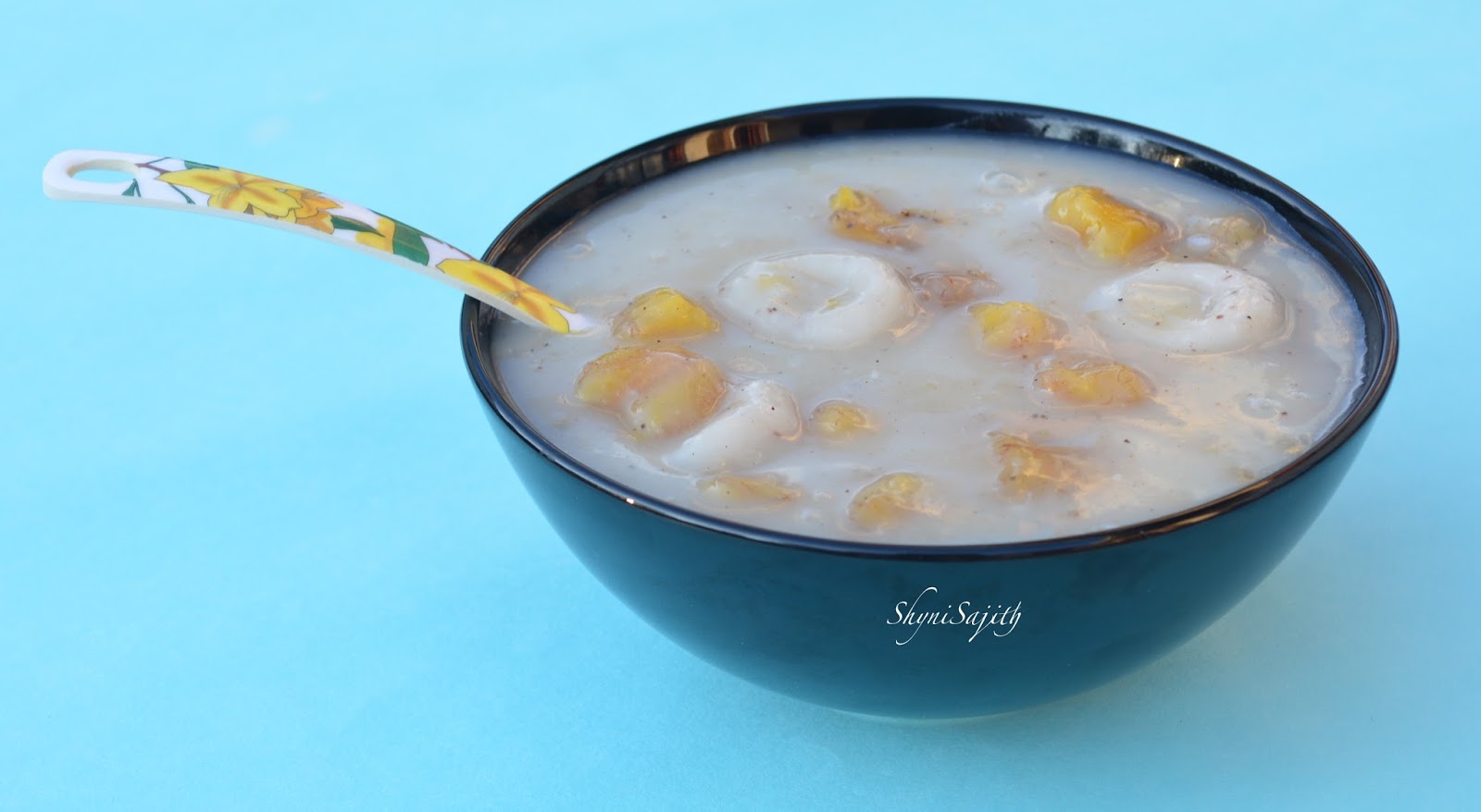 My Cooking Experiments.........: Ethapazham Pidi( Rice dumplings with ...